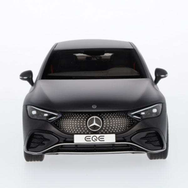 Mercedes-Benz EQE V295 Modellauto 1:18 graphitgrau magno B66...